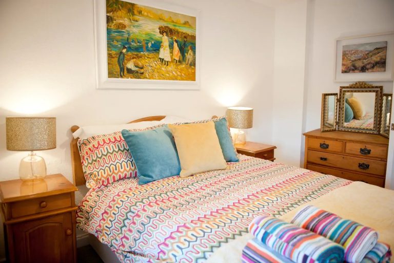 7 Lyme Regis Cottages for an English Seaside Holiday