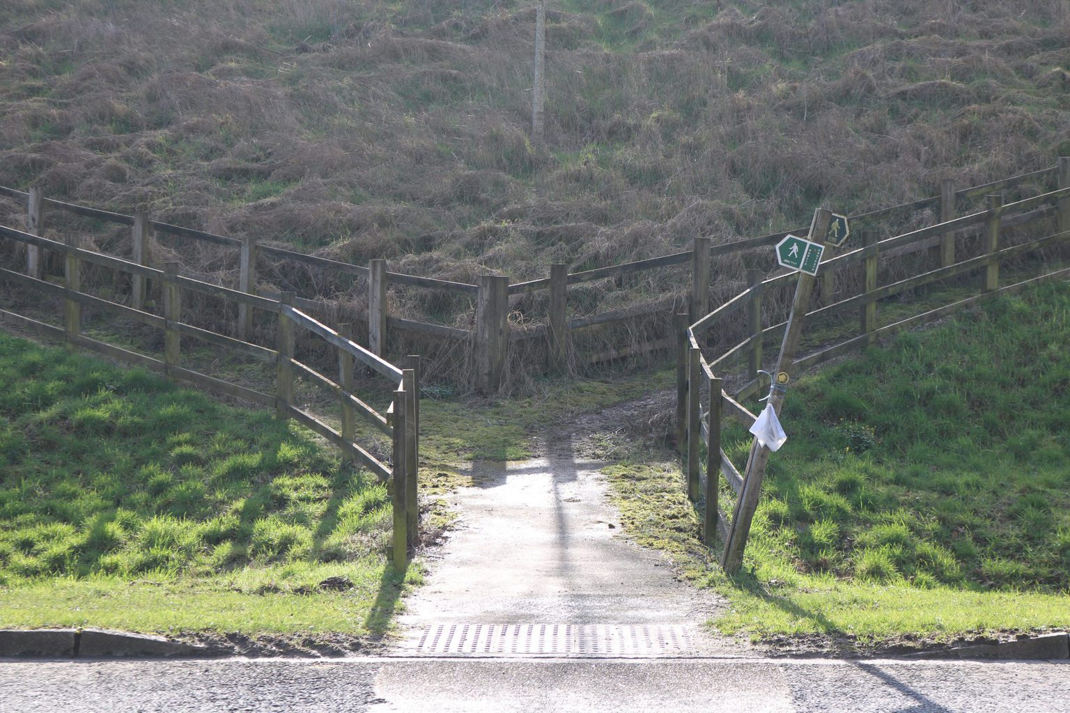 Maiden Castle Walk - 5 Mile Circular from Poundbury