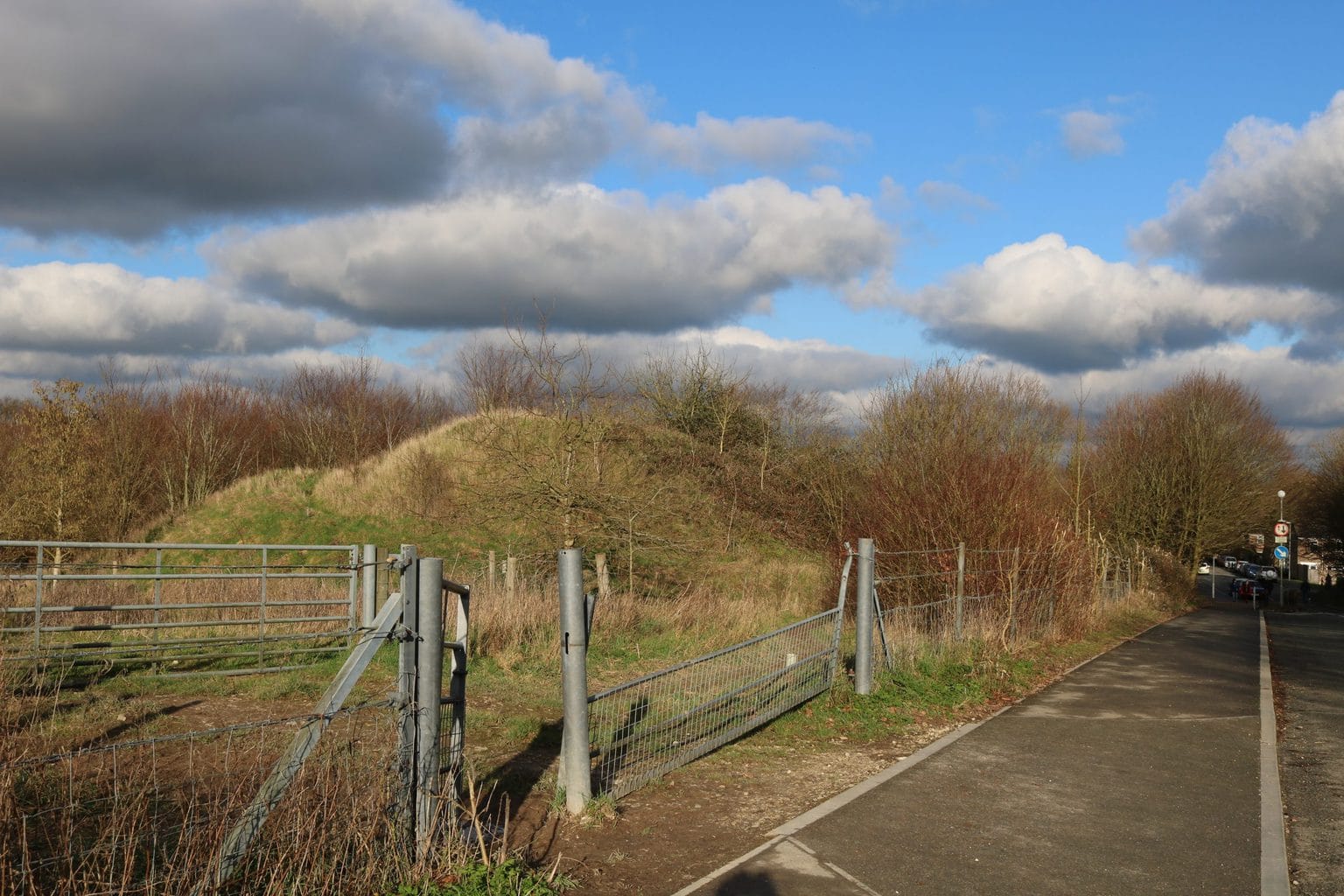 Maiden Castle Walk - 5 Mile Circular from Poundbury